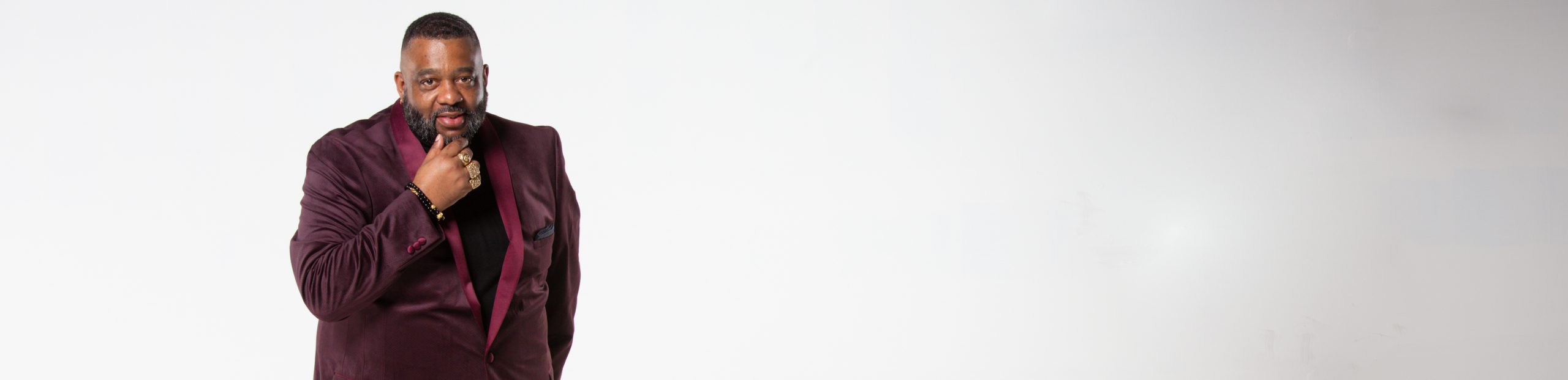 Contact - DJ Martin Jay